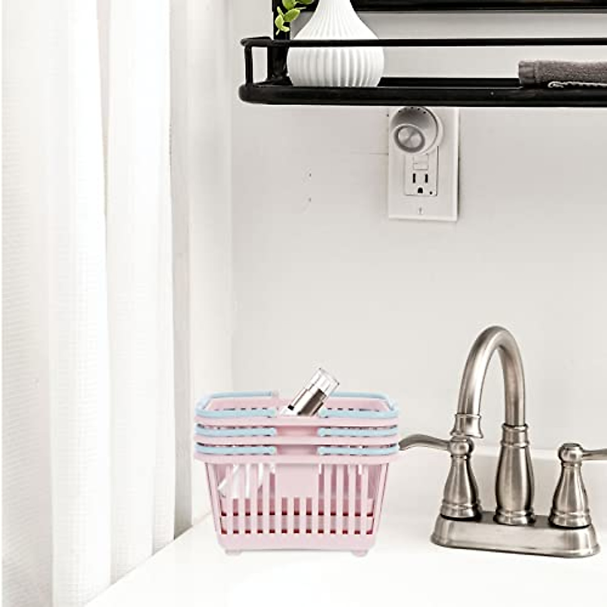 Gadpiparty 3pcs Basket Sundries Play Tote: Plastic Office Container Mini Toiletry Dividers Useful Shopping Handle Portable Drawer Favors Kids Makeup Caddy Serving Bins Desk Classroom