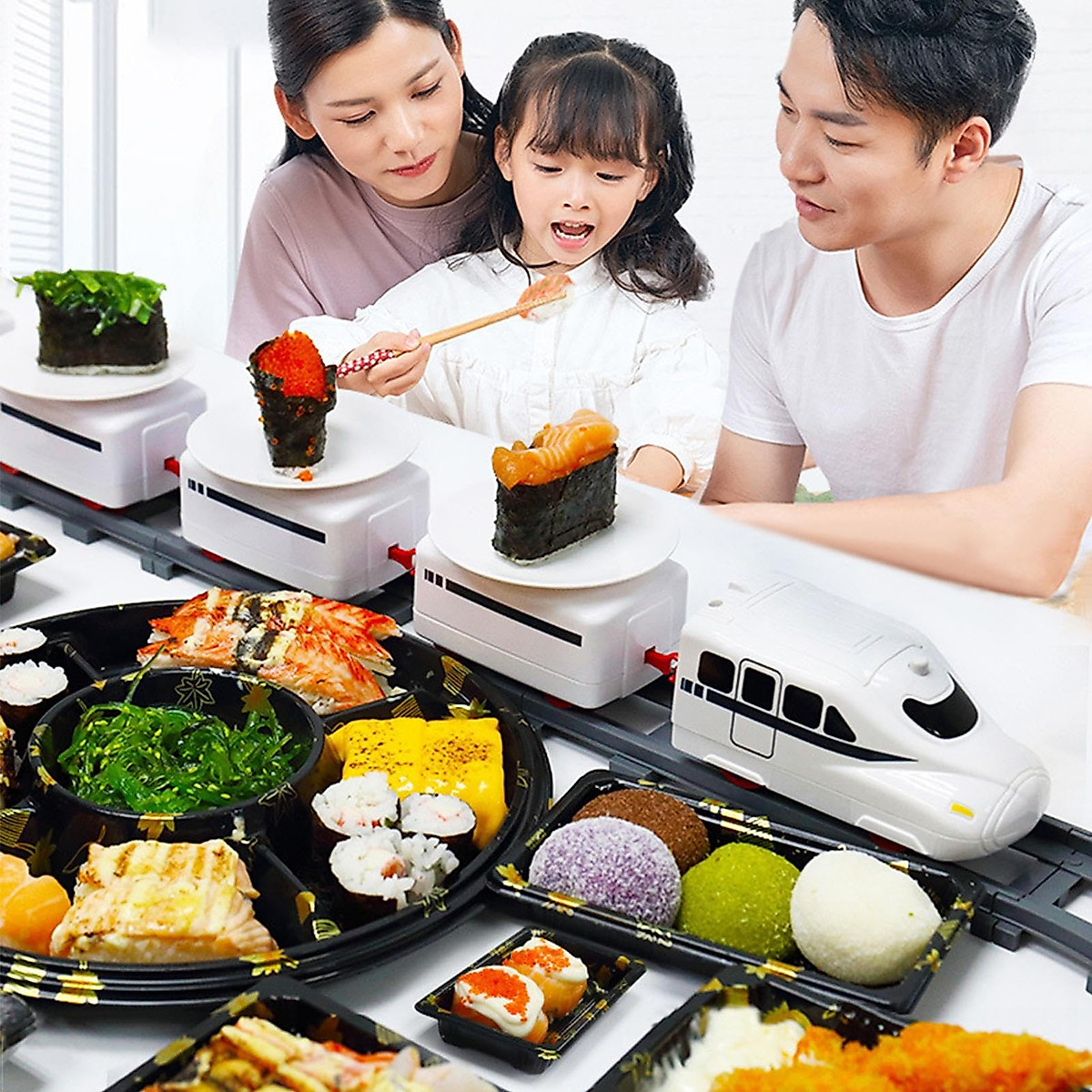 Rotating Sushi Toy, Electric Rail Train Set Children's Character Game, Train Orbiting Rotating Sushi Tray Home Rail Conveyor Sushi Display Table Rotating Table