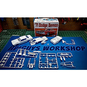 MPC 1971 Dodge Demon 1:25 Scale Model Kit