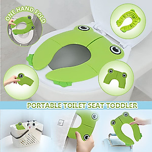 Folding Travel Potty Seat Portable Non Slip Silicone Pads Toilet Potty Training Seat Cover with Carry Bag for Babies Toddlers Kids (Frog)