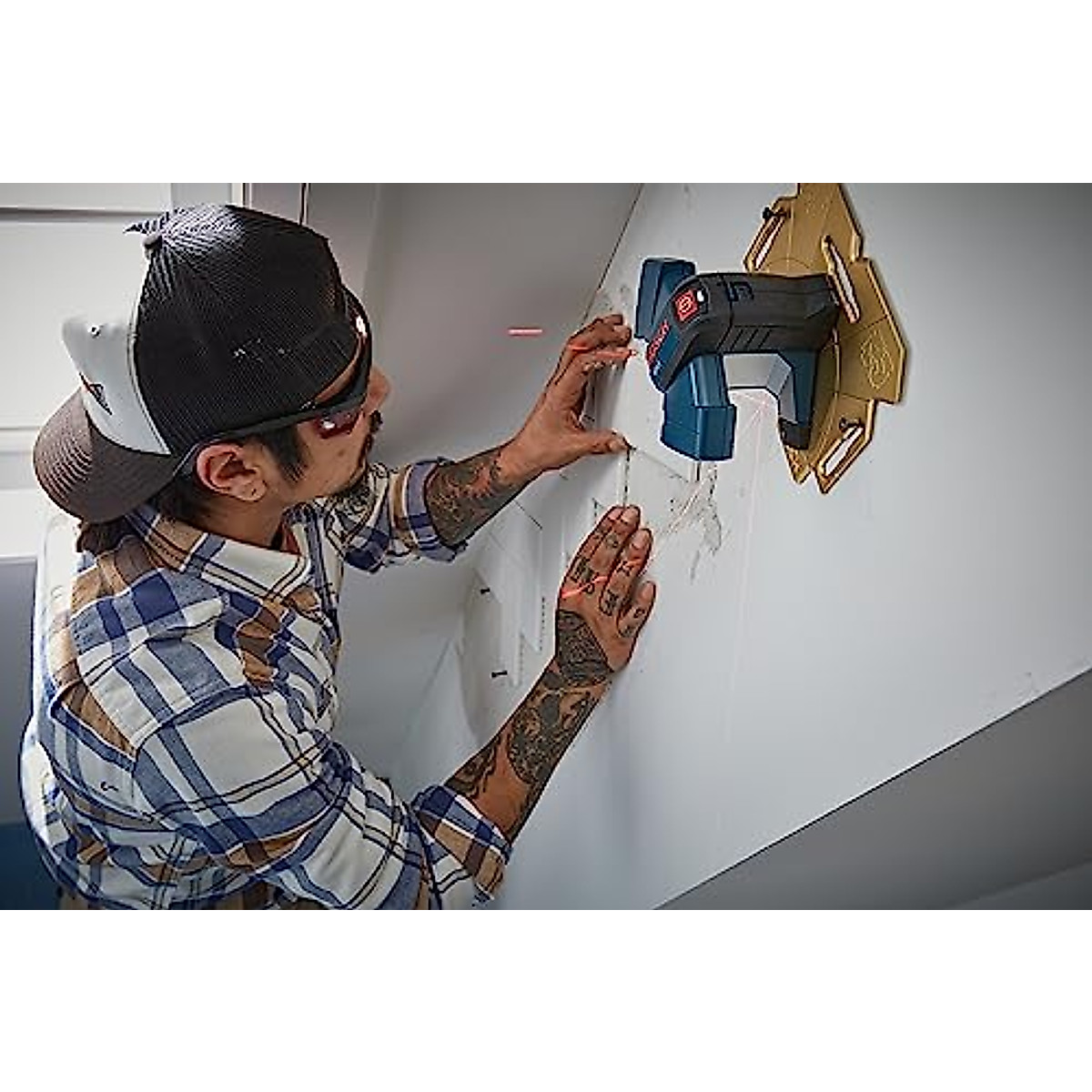 Bosch GTL3 65ft Square Laser Level for Tile and Square Layout,Blue