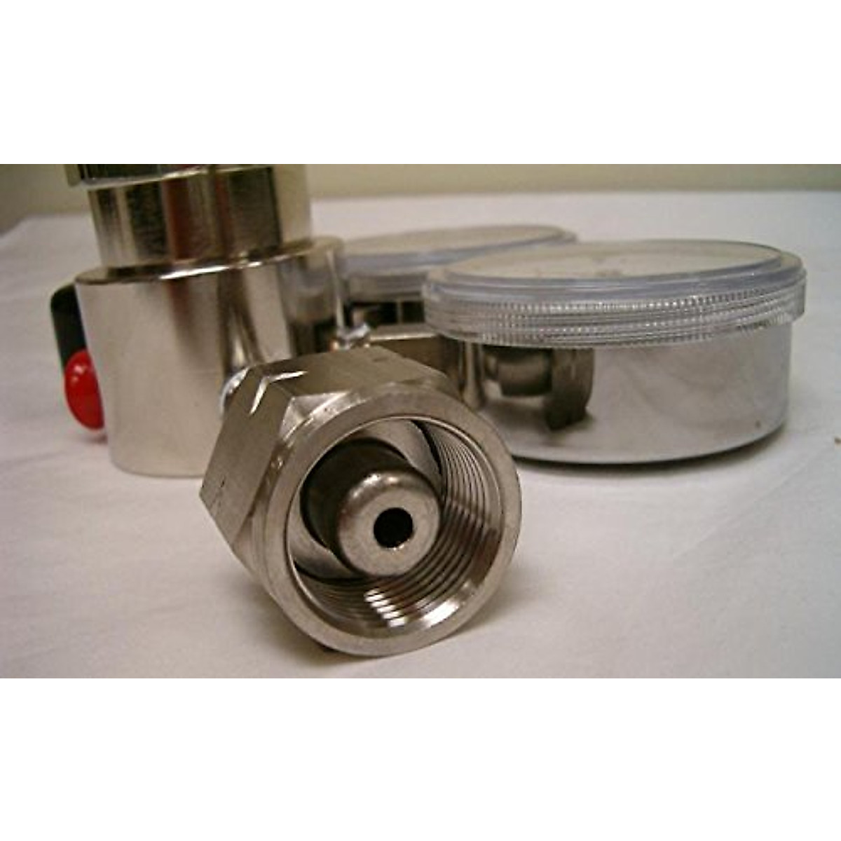 Miller Smith 827-00-27 Silverline High Pressure Analytical Brass Single Stage Regulators, 6000 PSI