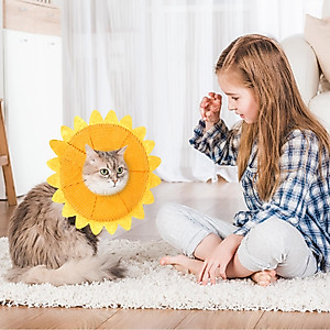 POPETPOP Pet Protective Recovery Collar - Adjustable Sunflower Shape Elizabethan Cat Cone Collar, Cute Soft Cone After Surgery Neck Collar for Cats and Small Dogs