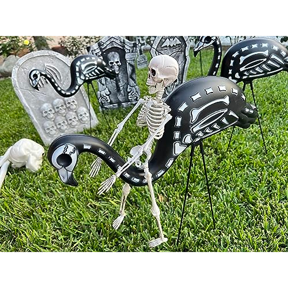 GiftExpress 4 PCS Halloween Black Flamingo Skeleton, Zombie Flamingos, Skull Flamingo with Stakes for Halloween Lawn Ornaments, Spooky Graveyard Decorations (4)