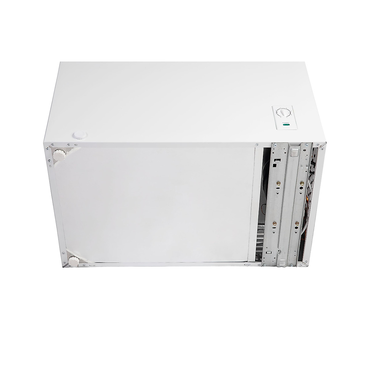 BLACK+DECKER 7.0 Cu. Ft. Chest Freezer, Holds up to 245 Lbs. of Frozen Food with Organizer Basket