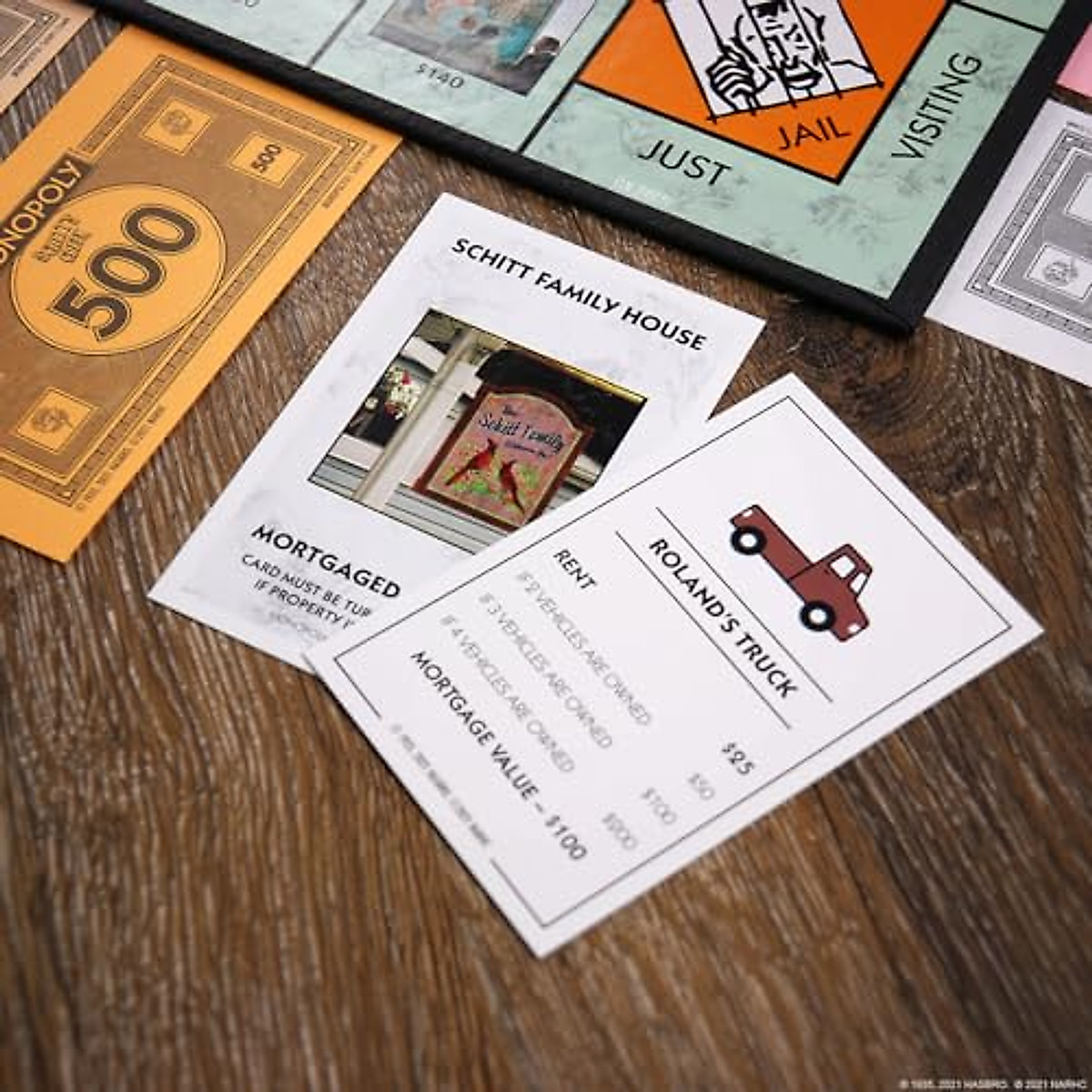 Monopoly Schitt's Creek | Game Tokens Include Bebe Crow, Patrick's Guitar, Rosebud Motel Key & More | Officially Licensed and Collectible Monopoly Game Based on Award Winning Series Schitt's Creek
