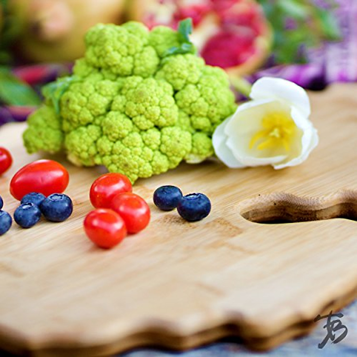 Totally Bamboo Michigan State Shaped Serving & Cutting Board, Large