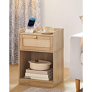 CHOEZON Nightstand with Charging Station, Side Table with Rattan-Style Drawer and Storage Shelf, Modern Rattan Night Stand with 2 USB Ports, Boho End Table Bedside Table for Bedroom, Natural MBZ01UWO