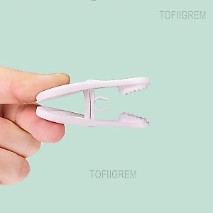 TOFIIGREM White Hanger Clips 50 Pack, Multi-Purpose Plastic Hangers Clips Perfect for Plastic Clothes Hangers, Clothes Pins Finger Clip for Skirt Pants Hangers
