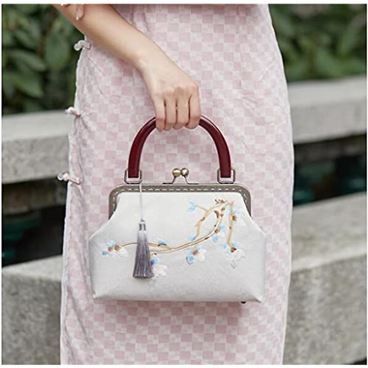 DANN Traditional Embroidery Bag Chinese Tassel Handbag Women's Cheongsam Bag Hanfu Dinner Handbag (Color : E, Size : 26cmx17cmx8cm(LxHxW))