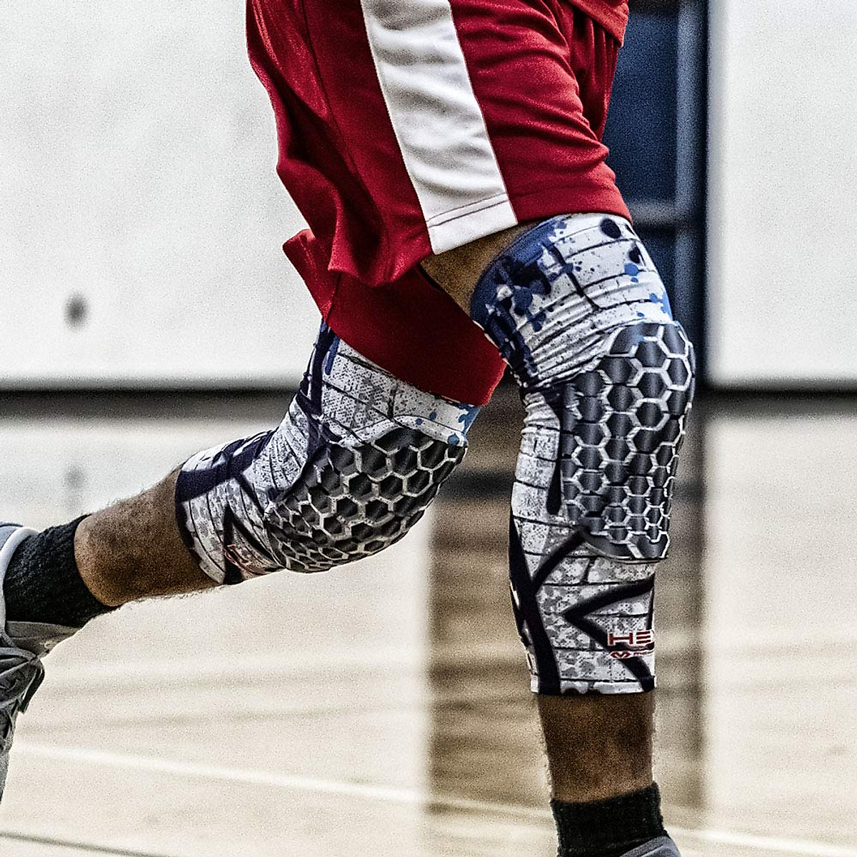 McDavid VES with HEX Padding. Leg Compression Sleeve with Pads (Pair of 2) Graffiti/Black - Medium