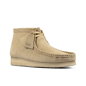 Clarks Men's Wallabee Suede-10M Chukka Boot, Maple Suede, 10