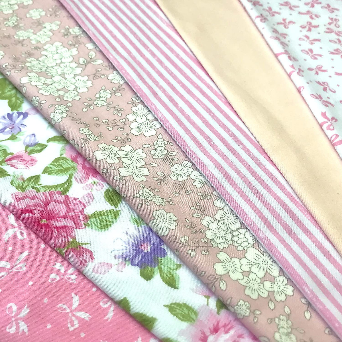 Mililanyo 6Pcs 18x22 inches Cotton Fabric Cute Random Pink Color Fat Quarter Bundles Patchwork Printed Patterns Sewing Patchwork Precut Fabric for DIY Artcraft