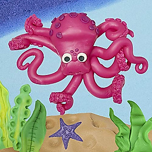 Play-Doh Modeling Compound 24-Pack Case of Colors, Perfect for Halloween Treat Bags, Party Favors, Non-Toxic, Multi-Color, 3-Ounce Cans, Ages 2 and up (Amazon Exclusive)