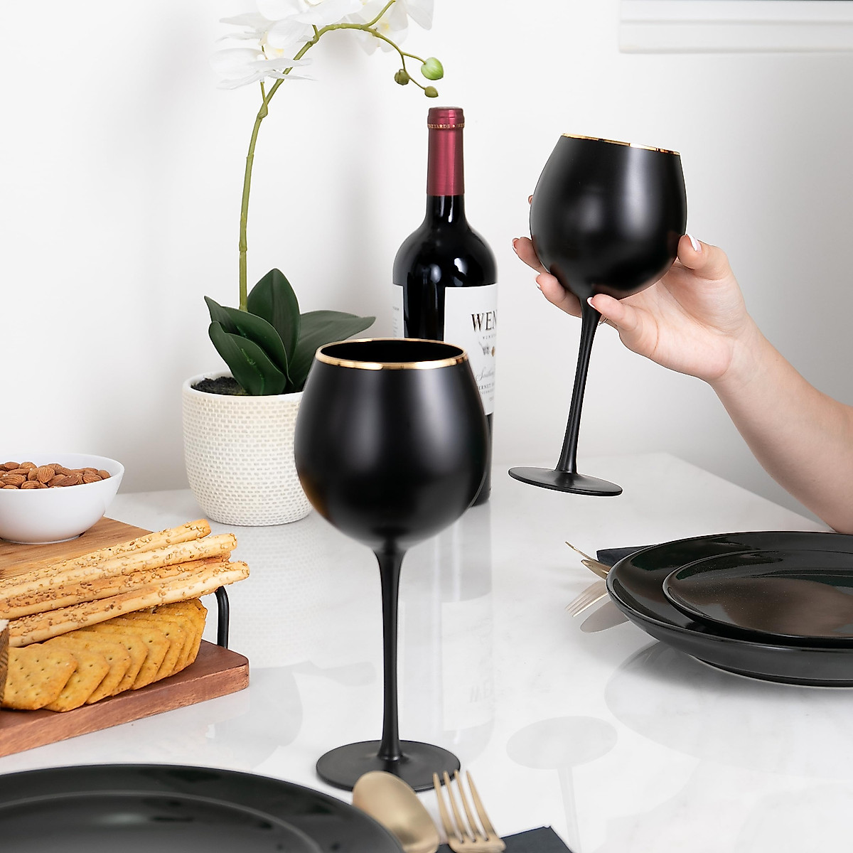 iTrusty Black and Gold Premium Wine Glasses Set of 4 Perfect for Red/White Wine, Champagne, and Special occasion