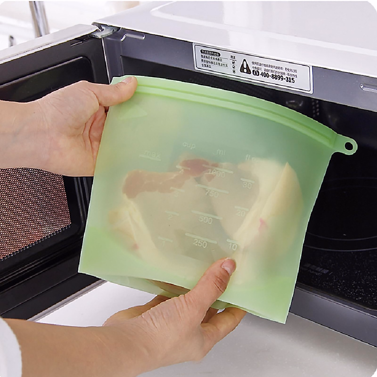 Reusable Silicone Food Storage Bags, WINDSIUUU 100% Silicone Food Grade Containers, Leakproof, Sandwich Snack Bags, Stand Up Zip Container for Soup and Leftovers, Dishwasher & Microwave Oven Safe-18OZ