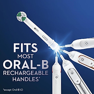 Oral-B Daily Clean Replacement Brush Heads for an Oral-B Electric Toothbrush, Pack of 3