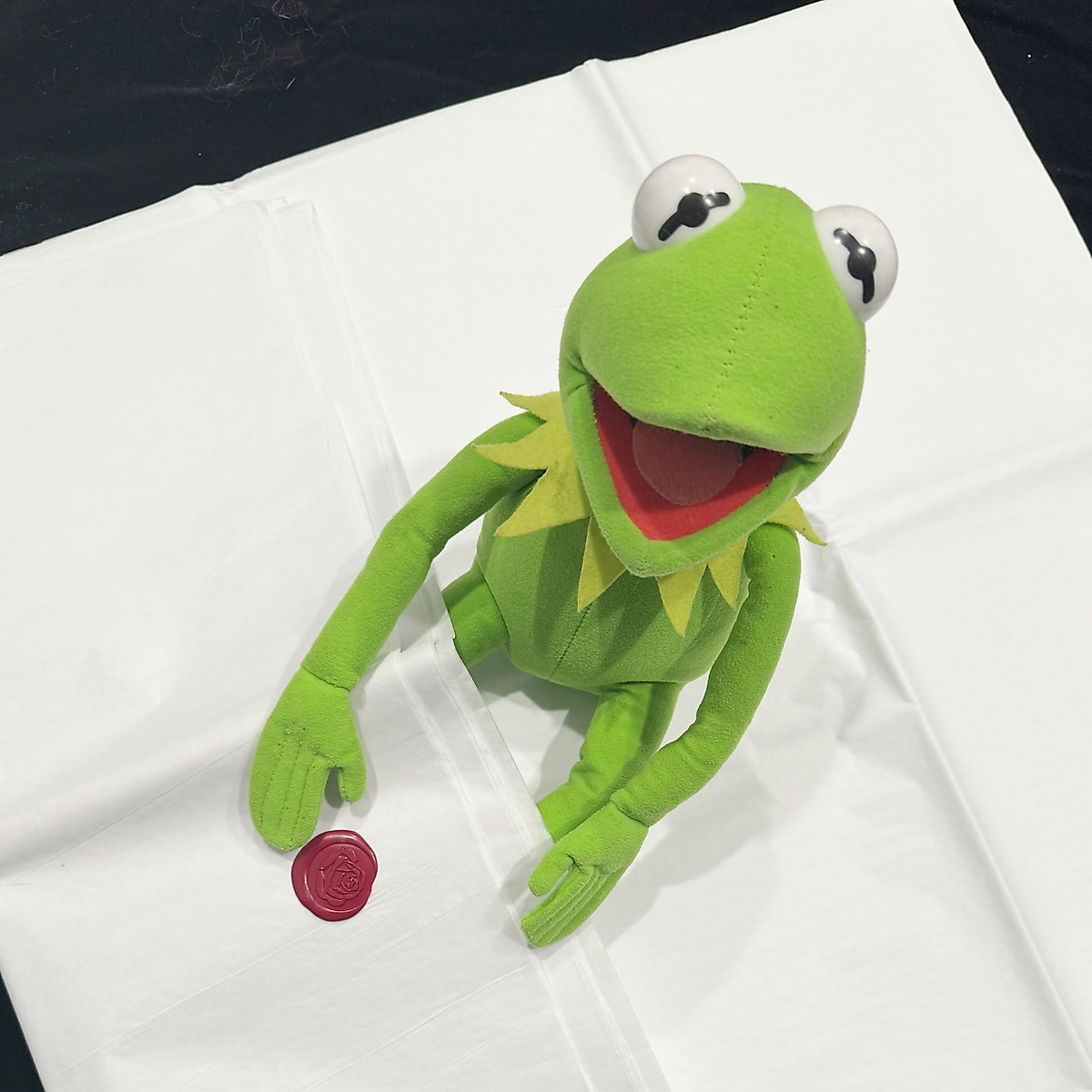 104+ Sheets Un-Buffered Acid, Sulfur & Lignin Free ARCHIVAL Tissue Paper 20x30in. Properly Pack & Store Your Textiles, Silver, Photos, Art & Much More. Details For Living