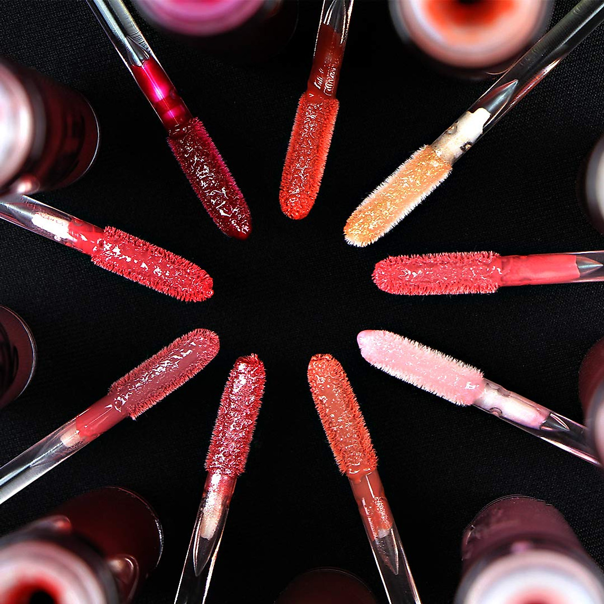 L.A. Girl Glossy Plumping Lipgloss- Plush