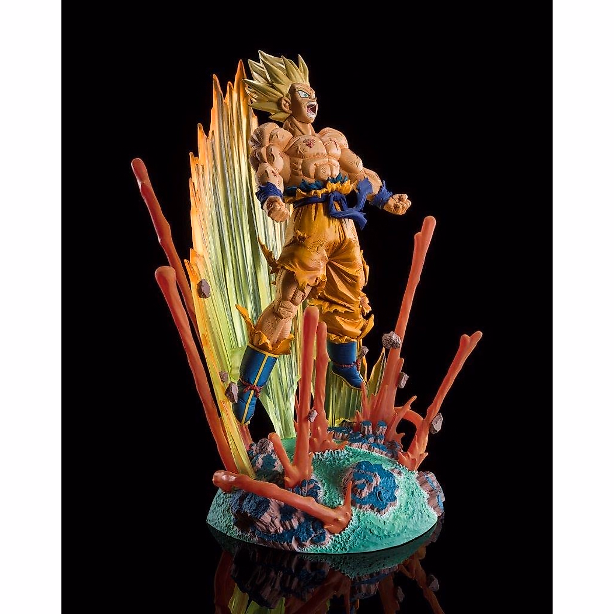 TAMASHII NATIONS - Dragon Ball Z - Super Saiyan Son Goku are You Talking About Krillin?!!!!!, Bandai Spirits FiguartsZERO Collectible Statue