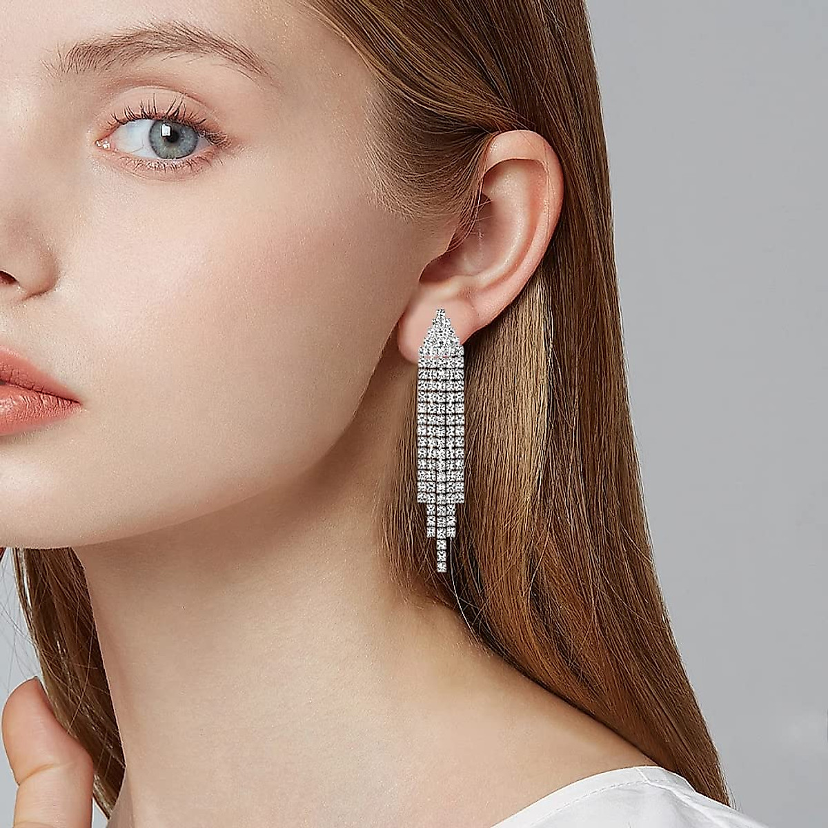 Mlouye Silver Tone Clear Rhinestone Chandelier Dangle Earrings for Women, Triangle Dangling Fringe Crystals Pierced Earring for Prom Party Jewelry