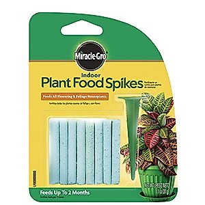 Miracle-Gro Indoor Plant Food Spikes, Includes 24 Spikes - Continuous Feeding for all Flowering and Foliage Houseplants - NPK 6-12-6