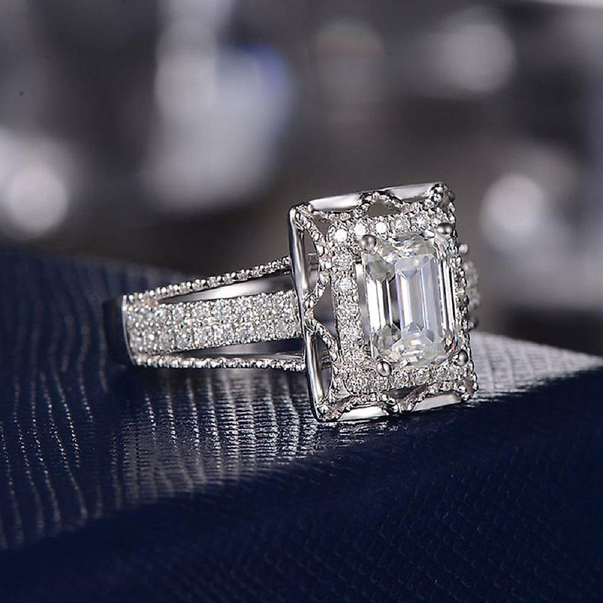 XIALV Exquisite Plated Silver Emerald Cut Square Cubic Zirconia Bridal Engagement Halo Ring for Women (US code 6)