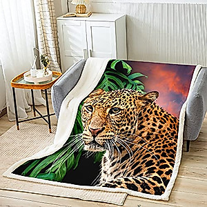 Leopard Plush Blanket Safari Cheetah Print Fuzzy Blanket for Sofa Couch Bed Youth 3D Wild Animal Fleece Throw Blanket Leopard Green Tropical Leaves Sherpa Blanket Nature Room Decor Twin 60"x80"