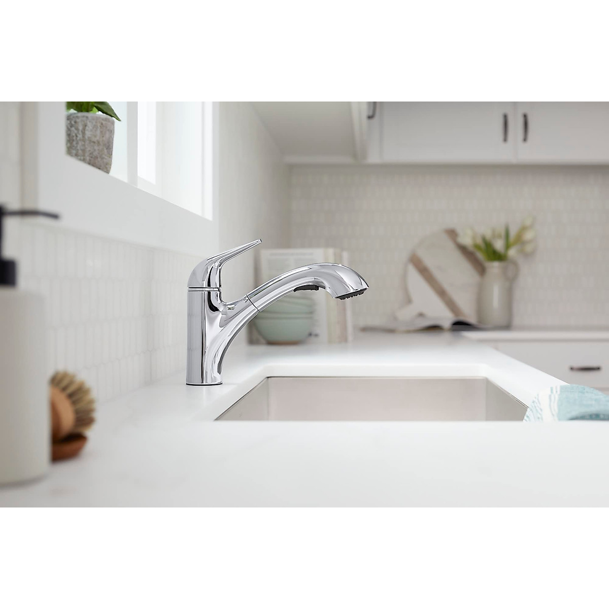 JOLT™ Pull Out Kitchen Faucet