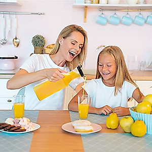 Umien 50 Oz Spill-proof Water Carafe with Flip Top Lid, Clear Plastic Pitcher for Water, Milk, Iced Tea. Drink Containers for Fridge - BPA-Free (Square)