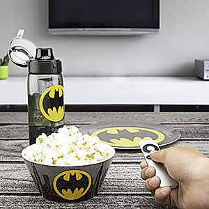 Zak Designs DC Comics Kids' Soup Bowl, Made with Durable Melamine Material Perfect Dinnerware for Indoor/Outdoor Activities (27 oz, BPA-Free, Batman)