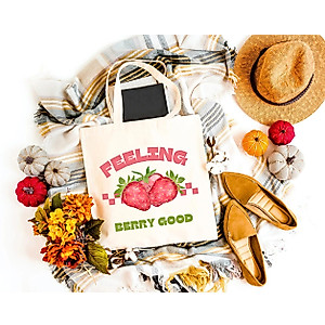 GXVUIS Feeling Berry Good Canvas Tote Bag for Women Aesthetic Cute Strawberry Reusable Grocery Shopping Bags Girls Gifts White