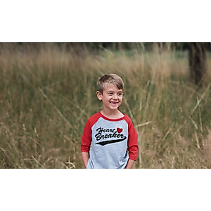 7 ate 9 Apparel Kids Heart Breaker Happy Valentine's Day 2T Red Raglan
