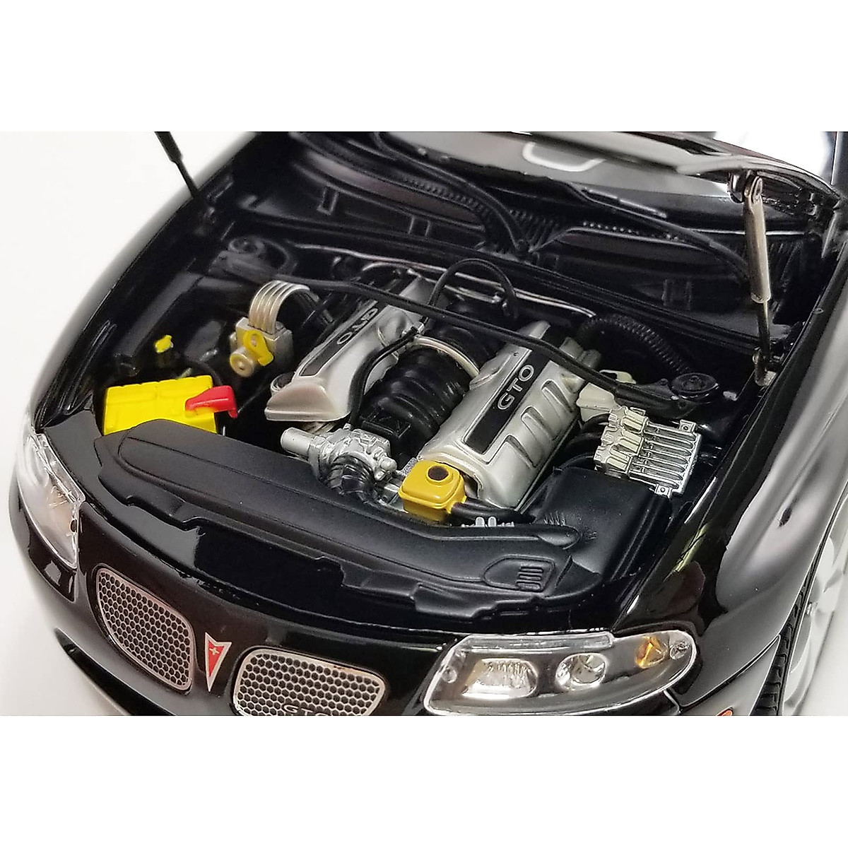 GMP 2006 Pontiac GTO Phantom Black with Red Interior Limited Edition to 450 Pieces Worldwide 1/18 Diecast Model Car 18981