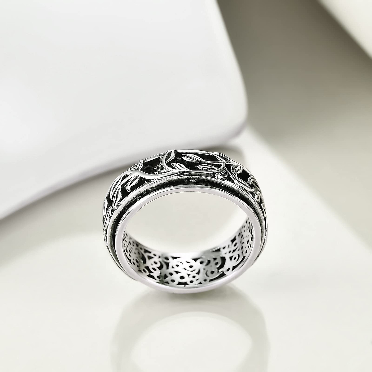 YAFEINI Nature Fidget Ring Sterling Silver Anxiety Ring for Women Filigree Spinner Leaves Band Ring Stress Relieving Wide Ring Jewelry Gifts for Men