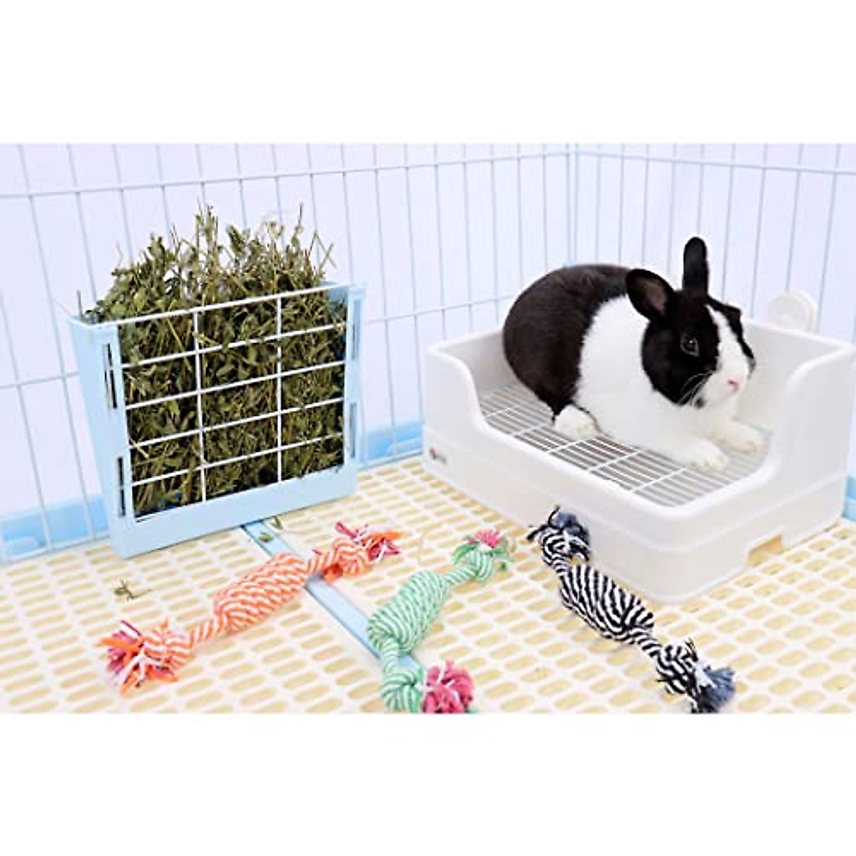 RUBYHOME Hay Feeder for Rabbits, Guinea Pigs, and Chinchillas - Minimize Waste and Mess with 9 1/4" x 3 3/4" x 8" Hanging Alfalfa and Timothy Hay Dispenser (Blue)