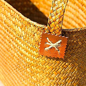 UXZDX Natural Straw Basket Trash Basket, Handmade, Practical Storage Basket with Handle