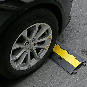 YONSHENG Rubber Cable Ramp Cord Cover Cable Protector Ramps Wire Hose Protective 22000Lbs Load Capacity Traffic 2 Channel Speed Bump for Asphalt Concrete Gravel Driveway Indoor Outdoor, 3 Packs