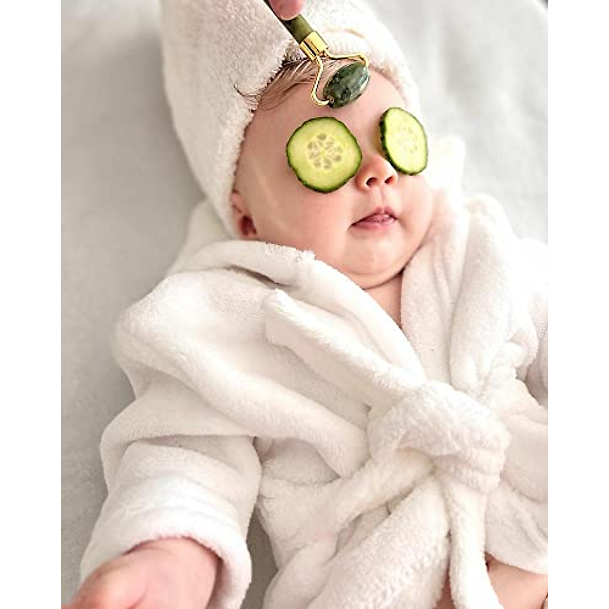 Newborn Photography Prop Bathrobe Baby Photo Props Bathrobe Outfits Infant Bath Robe Bath Towel Sets for Boy Girl Newborn Photography Outfits Spa Salon Baby Photoshoot Props 6-13 Months (Large, White)