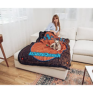 Magic: The Gathering Fleece Throw Blanket | Plush Soft Polyester Cover For Sofa and Bed, Cozy Home Decor, Luxury Room Essential | Tabletop Gamer Gifts For Adults, Teens | 45 x 64 Inches