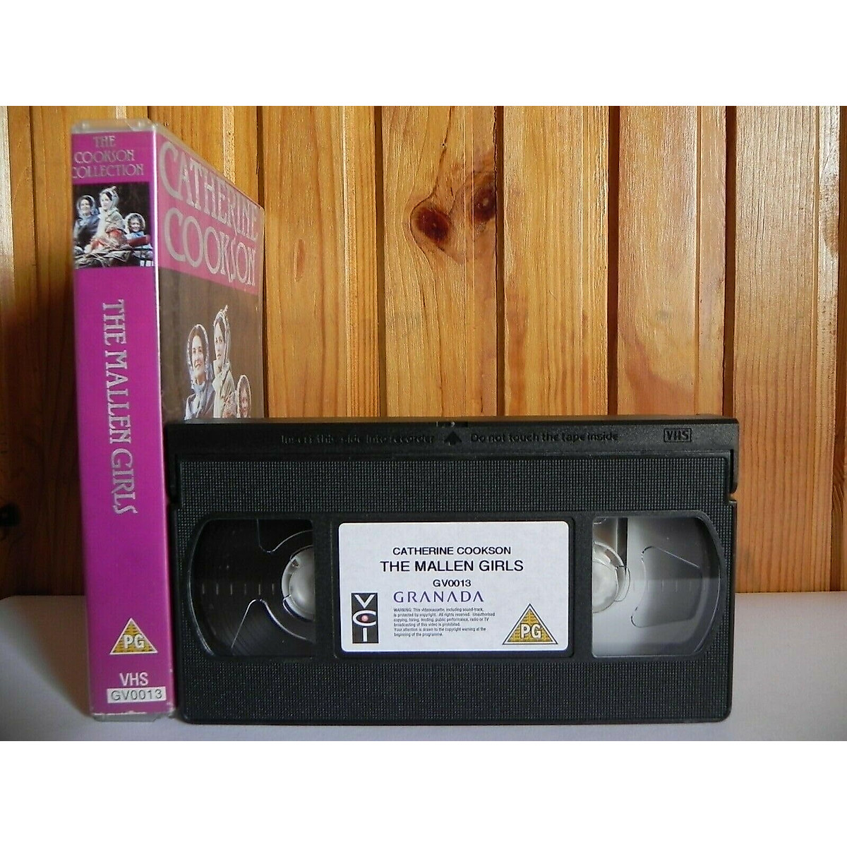 The Mallen Girls [VHS]