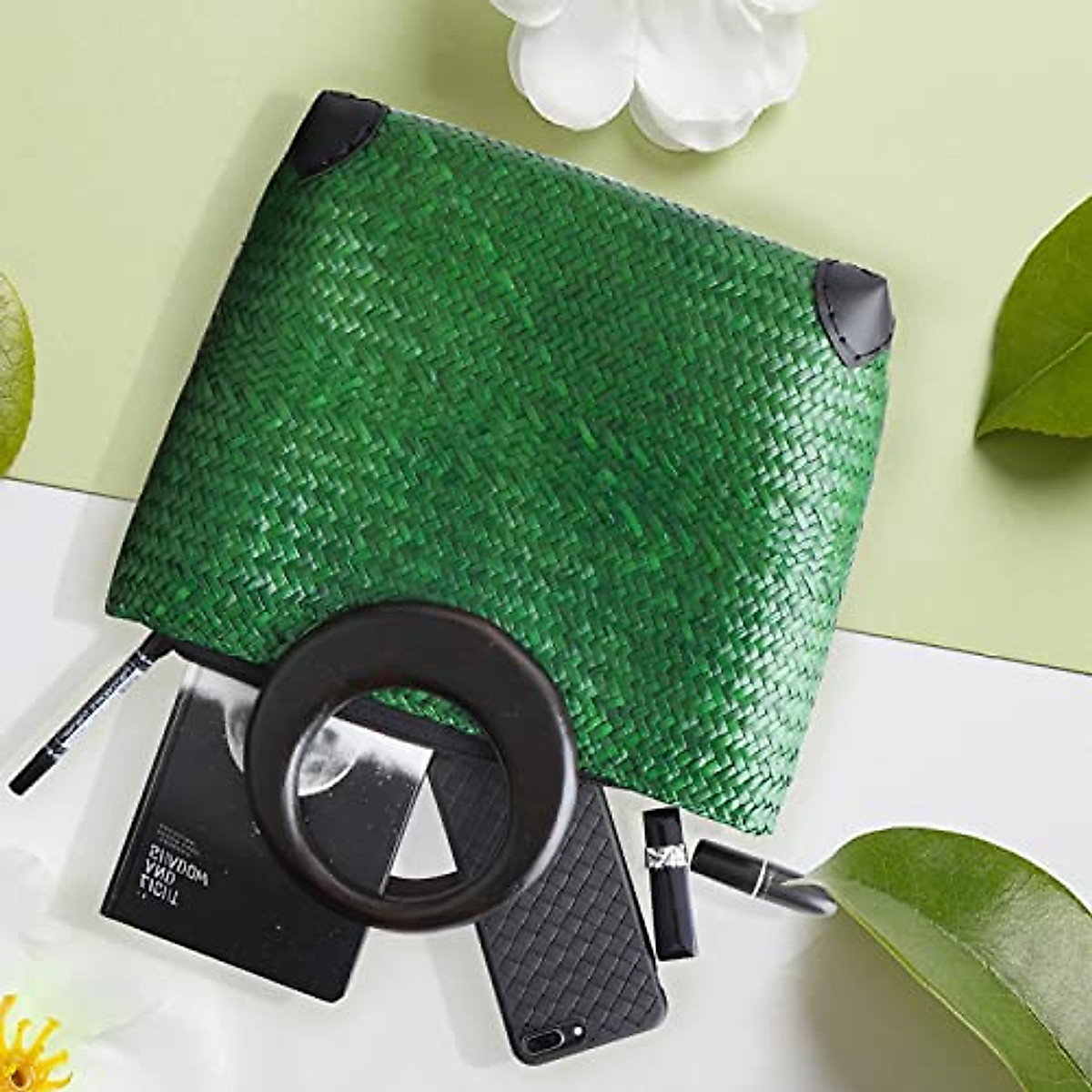 QTKJ Hand-woven Womens Straw Large Boho Handbag Bag for Women, Summer Beach Rattan Tote Travel Bag with Wood Round Top Handle (Green)