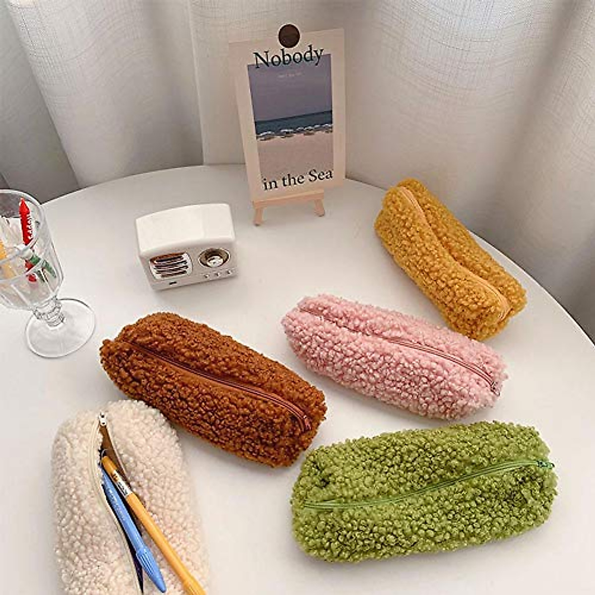 QIANSHENG 5 Pack Faux Lambswool Pencil Case Cute Plush Fuzzy Pen Pouch Bag Kawaii Zipper Cosmetic Bag Make Up Organizer School Office Supplies(Pink, Gray, White,Yellow,Brown)