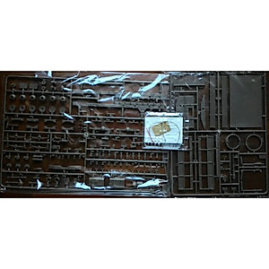 AFV-Club AF35004 Model Kit M35A2 2 1/2T Cargo Truck Re-Production