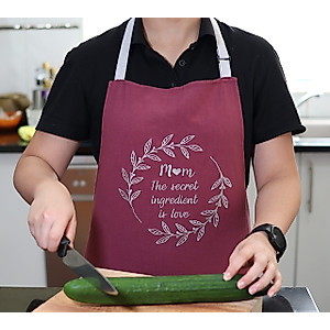 Mom Apron Set with Matching Dish Towels - Gift for Mom Wife Grandma for Cooking Baking – Mommy Apron - Kitchen Aprons for Mom Women Grandma – Cooking Aprons for Women – Cotton Linen Embroidered Apron