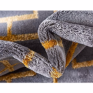 Unique Loom Marilyn Monroe Glam Collection Area Rug - Deco (6' 1' x 9' Rectangle, Gray Gold/ Gold)