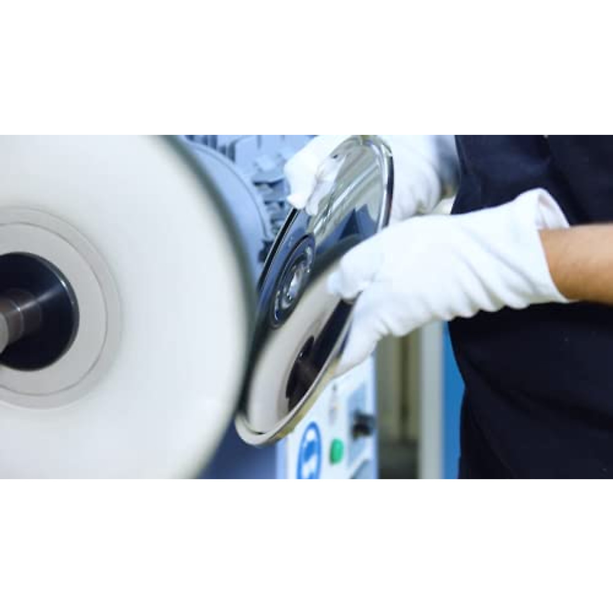 Menzerna P126 Finishing Paste Suitable for Stainless Steel & Precious Metals 1.3kg