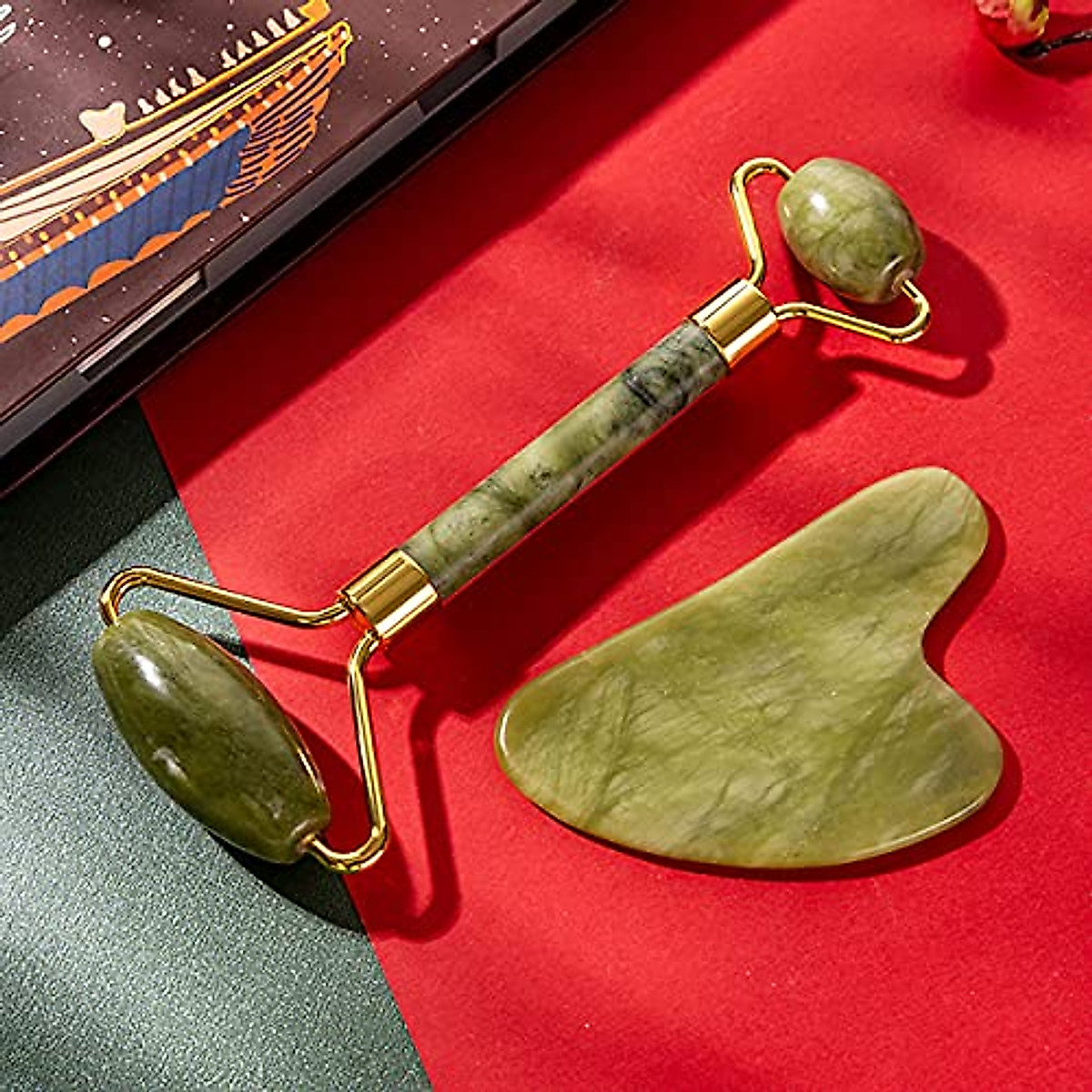 Women's Beauty Tools Jade Roller Two Piece Set Natural Jade For Face - Reduce Wrinkles and Age Puffy Eyes, Firms Skin