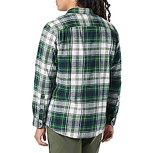 Amazon Essentials Men's Regular-Fit Long-Sleeve Two-Pocket Flannel Shirt, Green/Ivory, Plaid, X-Large