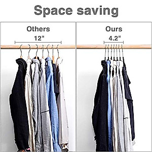 Hoogtecly Premium Velvet Hangers Heavyduty - Non Slip - Velvet Suit Hangers Hooks,Space Saving Clothes Hangers Black (30pcs)